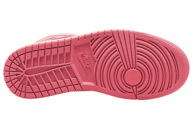 Air Jordan 1 Mid Strawberries and Cream Details | JustFreshKicks