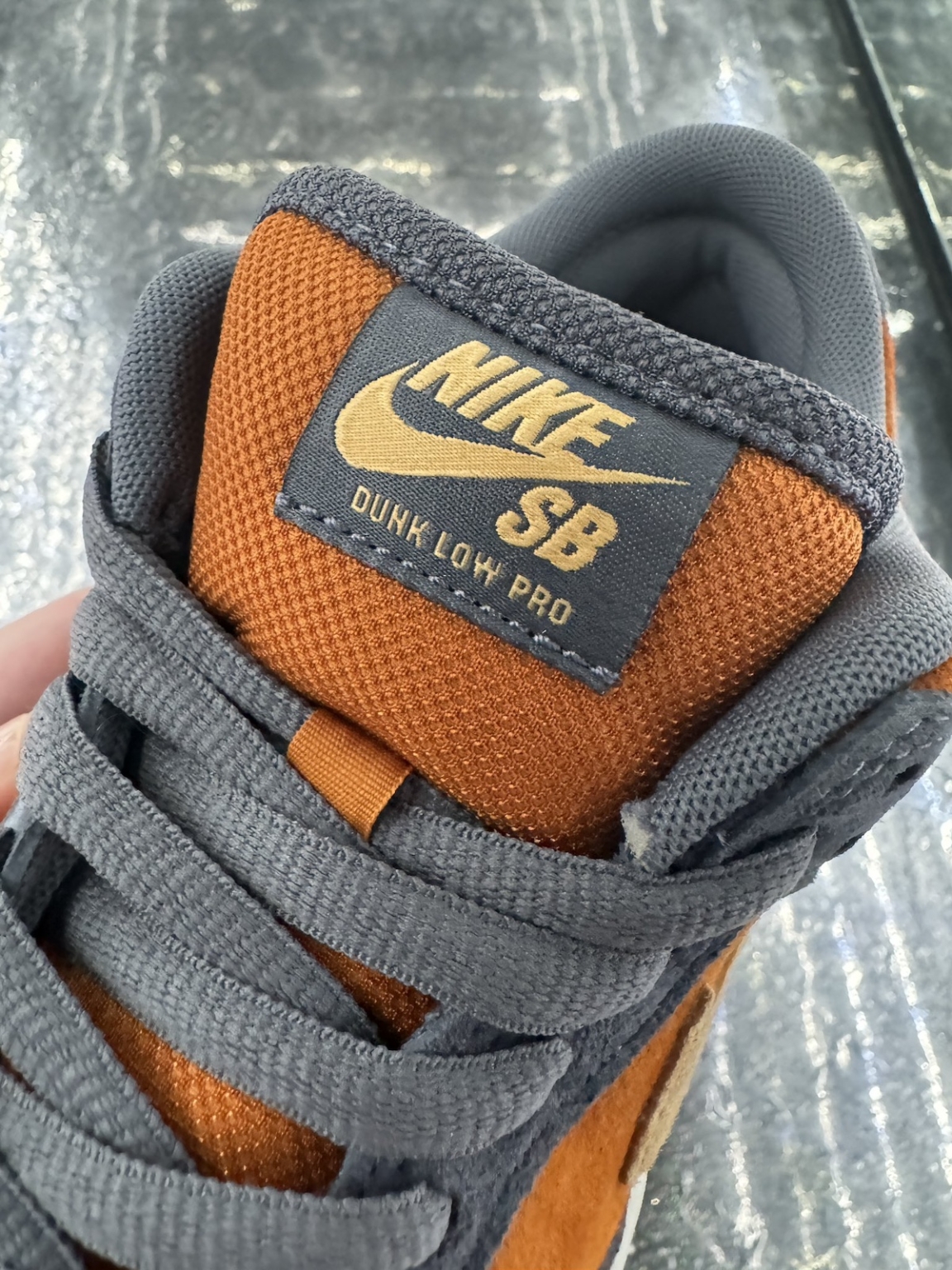 Nike SB's Dunk Low Pro in "Monarch" Releases October 3rd | JustFreshKicks