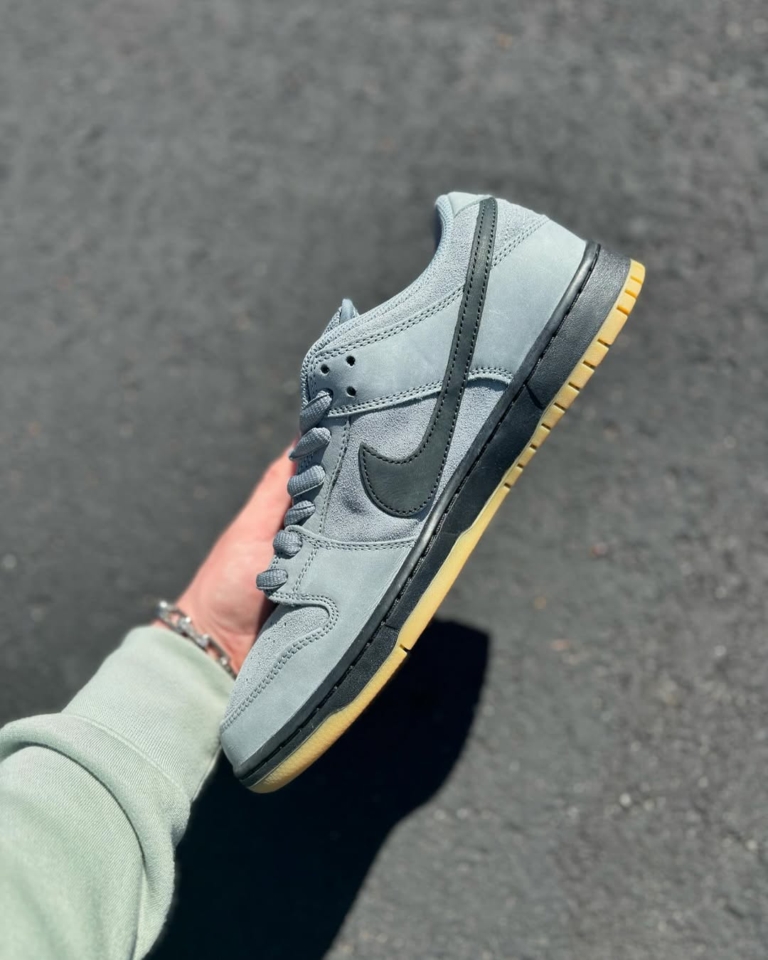 Nike SB Dunk Low ISO "Cool Grey" First Look | JustFreshKicks