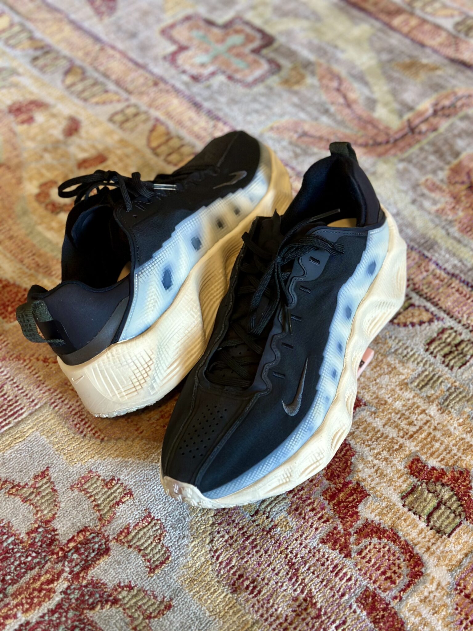 Nike Ava Rover Review - The First ReactX Lifestyle Shoe